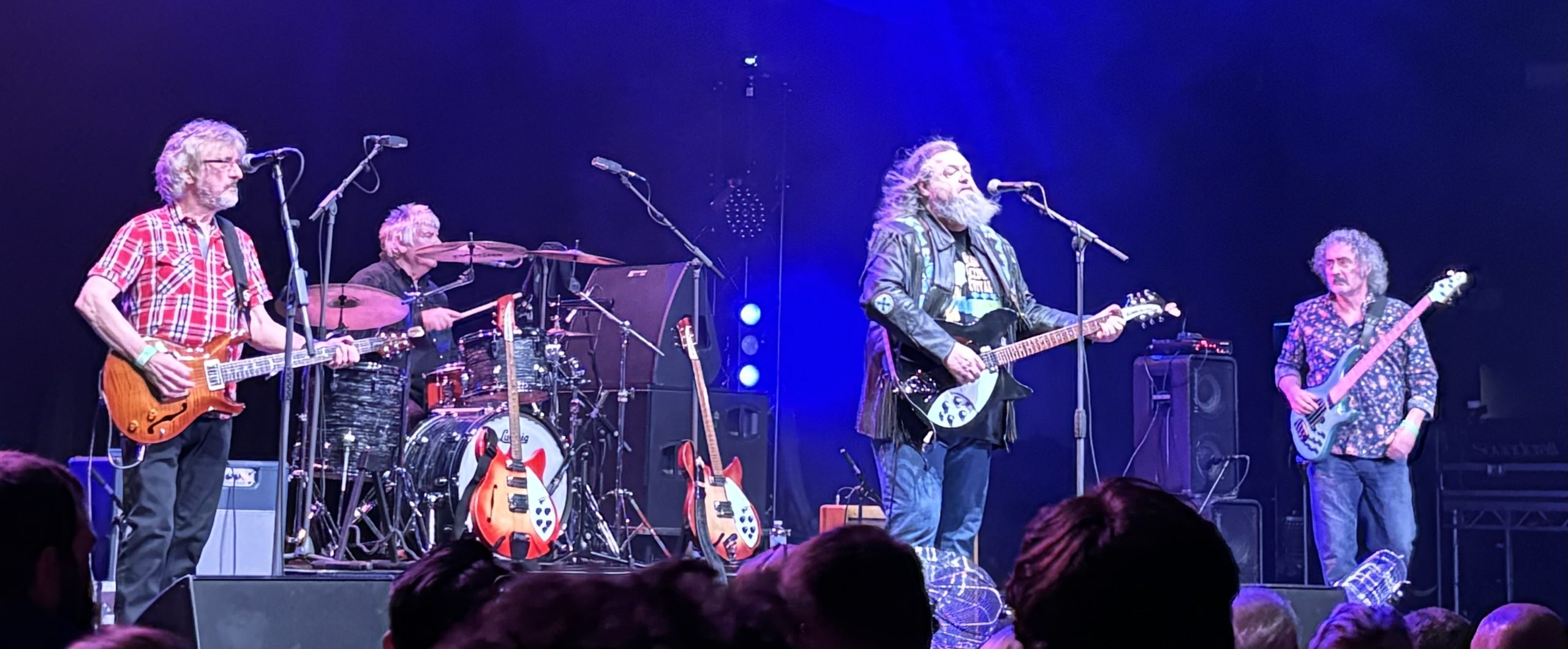 CLEARWATER CREEDENCE REVIVAL/THE COUNTY AFFAIR – Flying Vs Blog